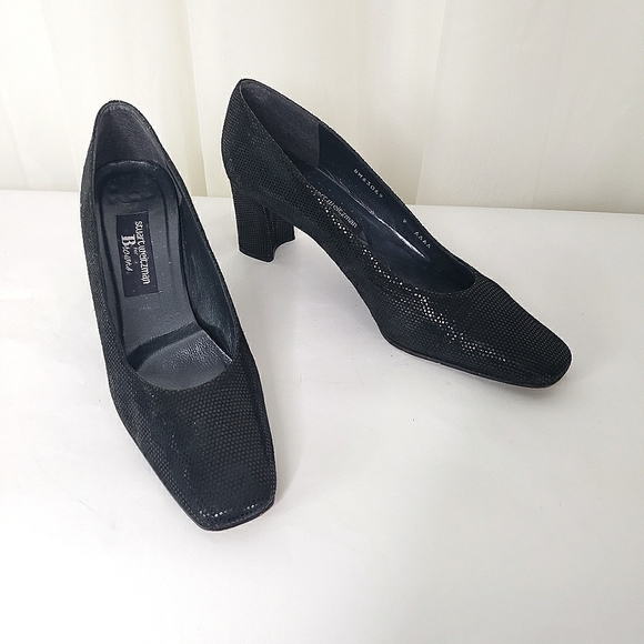 Stuart Weitzman | Shoes | Stuart Weitzman Black Suede Scaled Shimmer ...